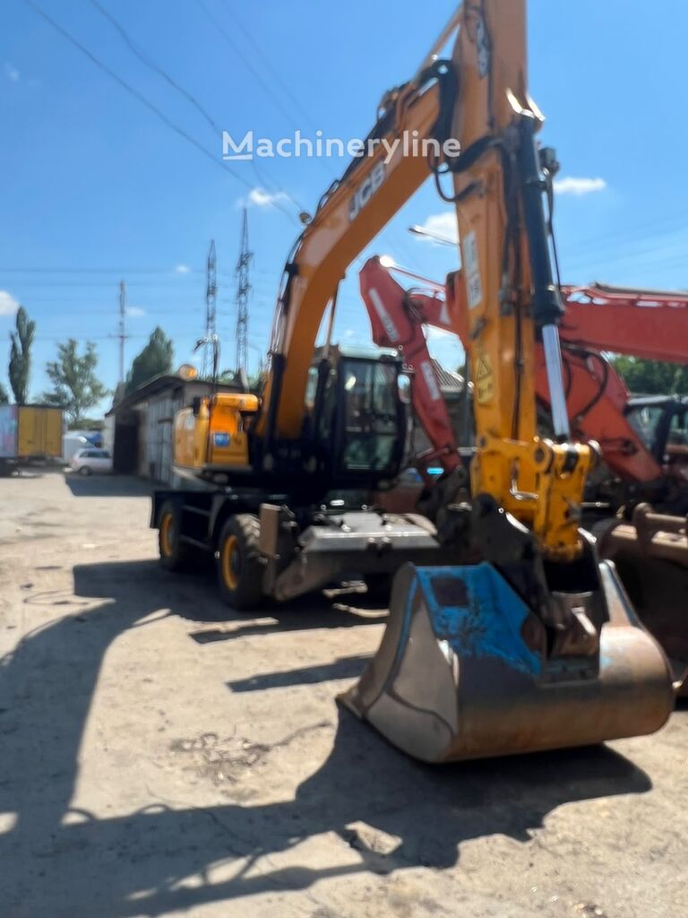 JCB JS 160 bager točkaš