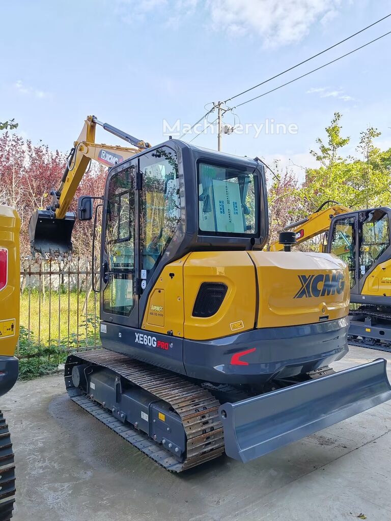 Novi XCMG XE60 mini bager