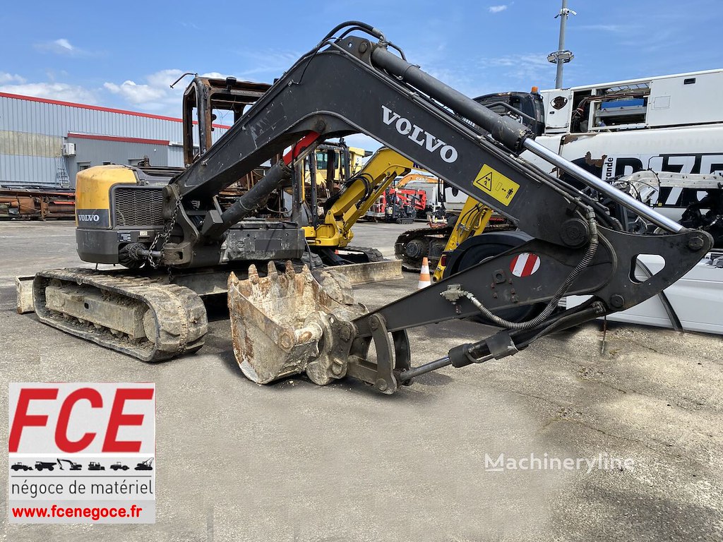 Volvo ECR88D bager guseničar nakon udesa