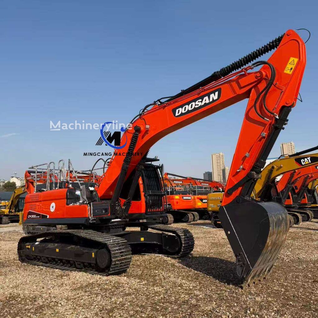 Doosan DX300LC-9C bager guseničar