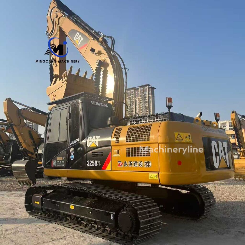 Caterpillar 325D2L bager guseničar