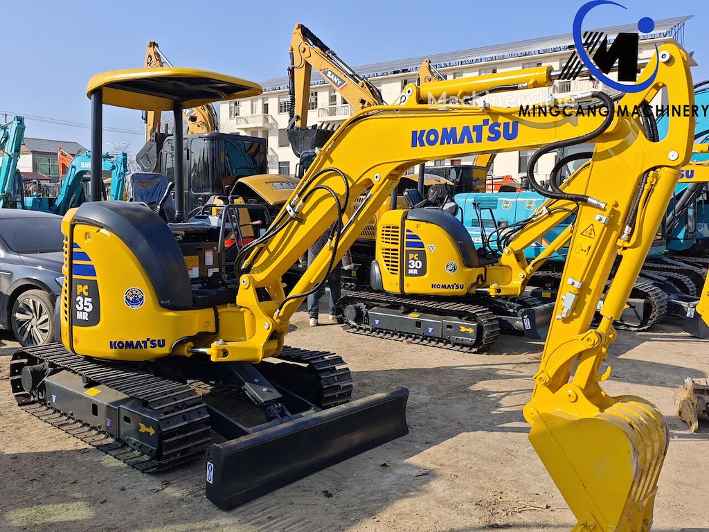 Komatsu PC35 mini bager