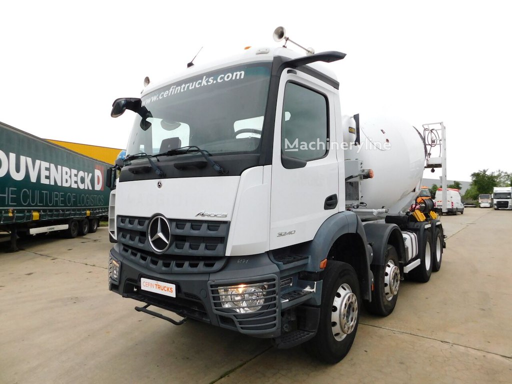 Mercedes-Benz Arocs 3240 kamion s mešalicom za beton