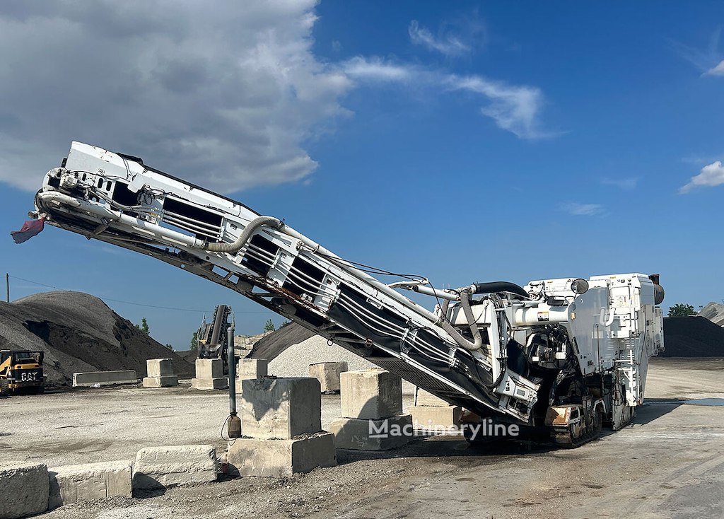Roadtec RX-900 glodalica za asfalt