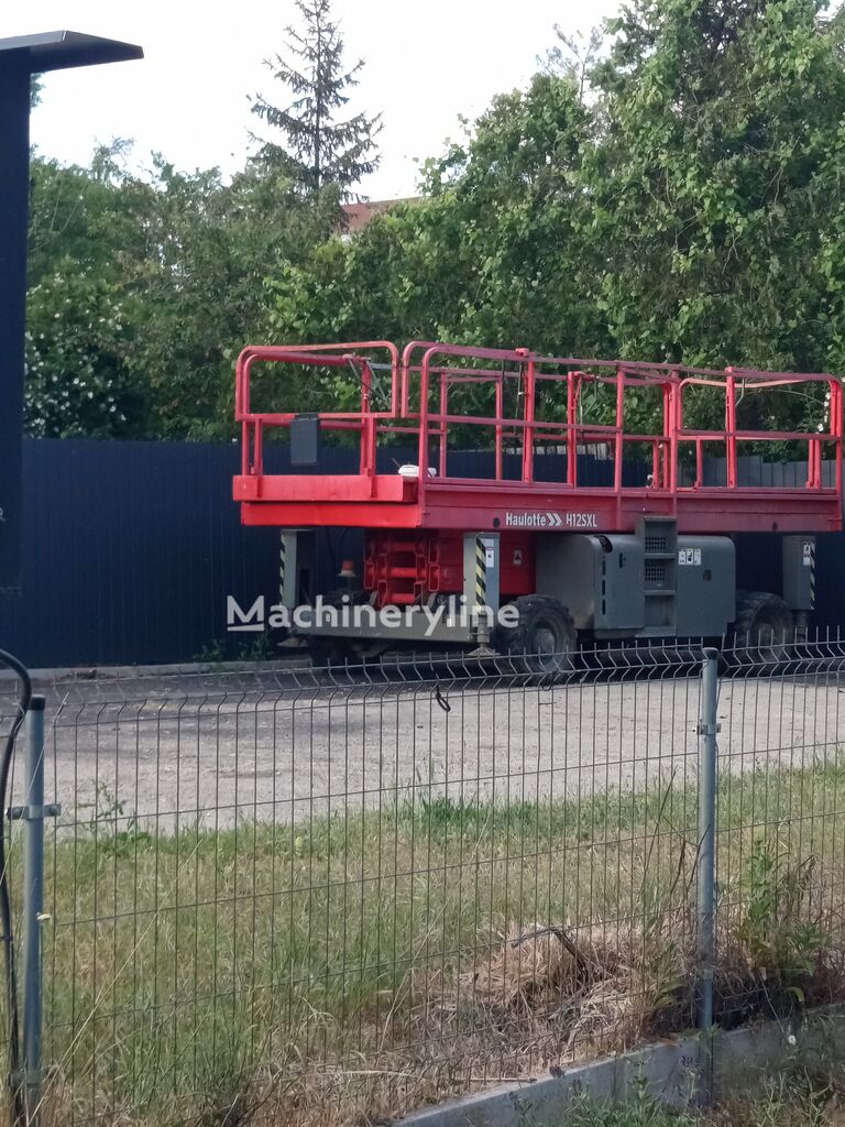 Haulotte H12 makazasta platforma