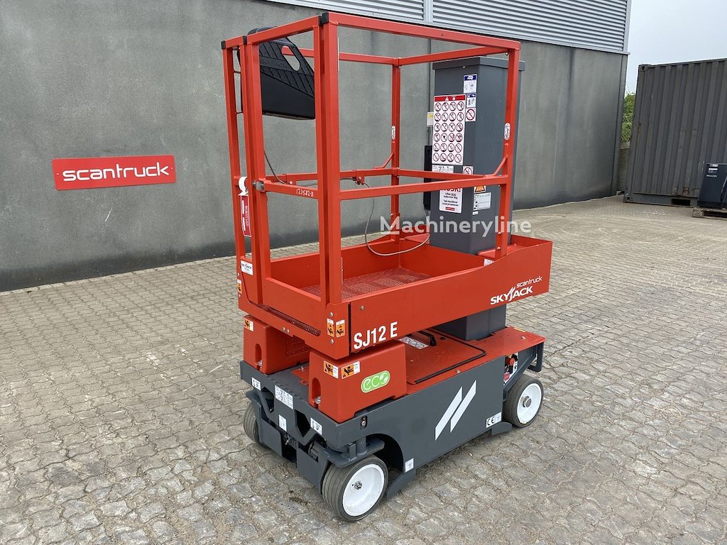 Skyjack SJ12 E jarbolna penjajuća platforma