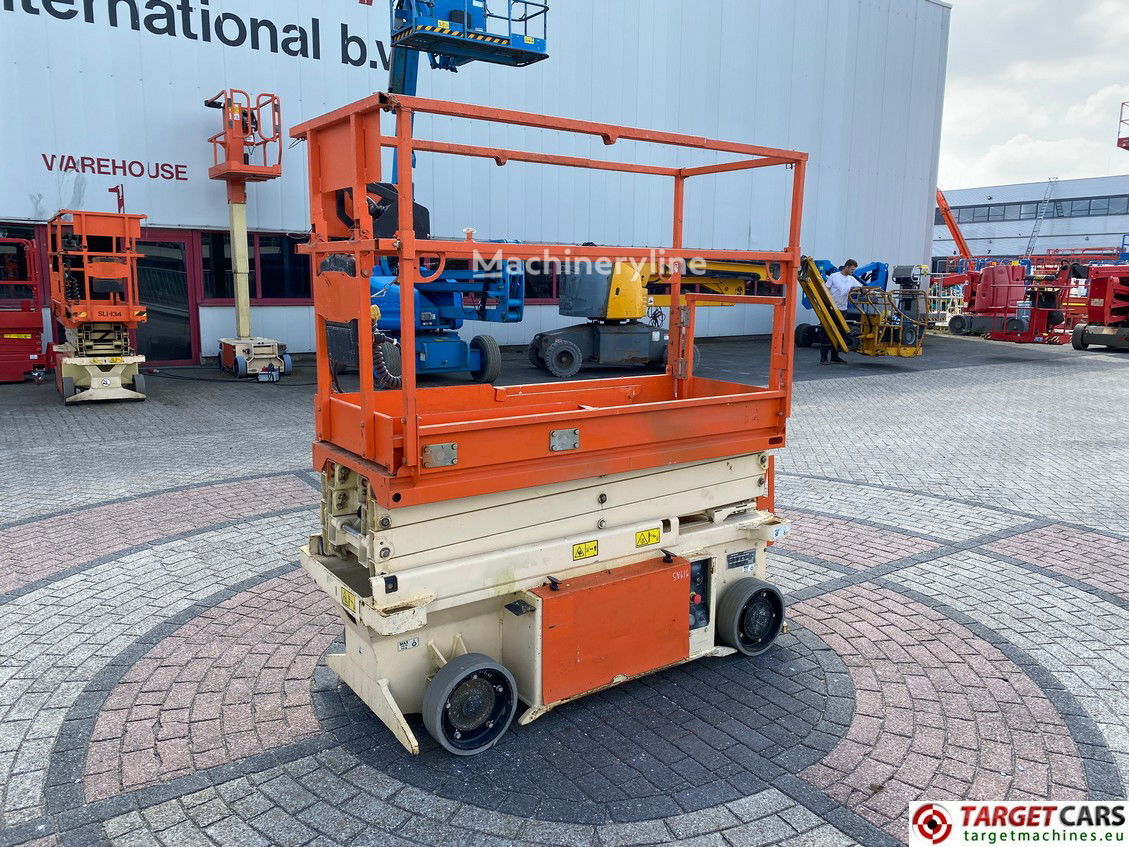 JLG 6RS makazasta platforma