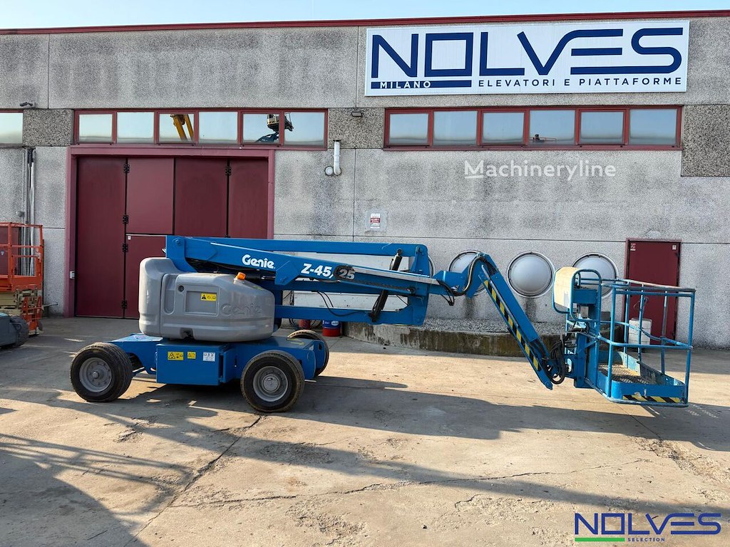 Genie Z45/25J hidraulična zglobna platforma