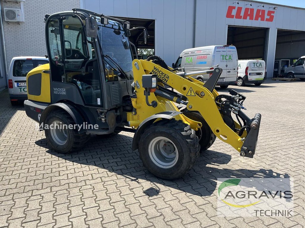 Neuson WL32 prednji utovarivač