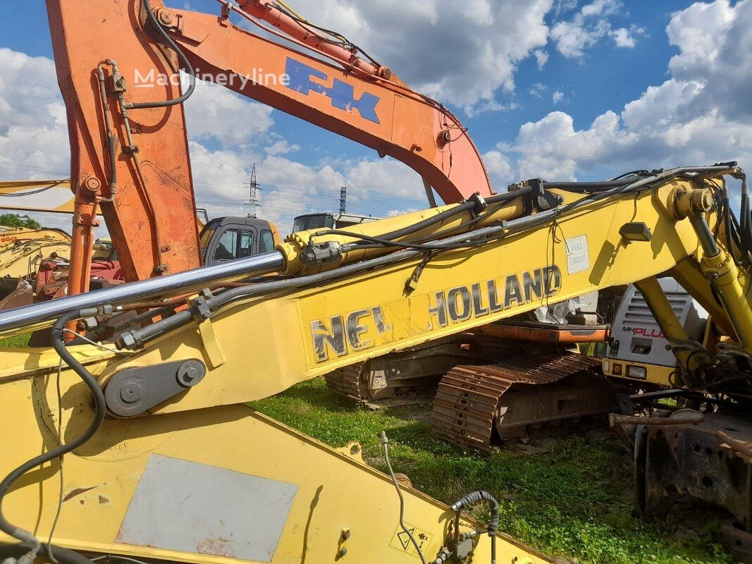 Hidraulični cilindar za New Holland MH PLUS bagera
