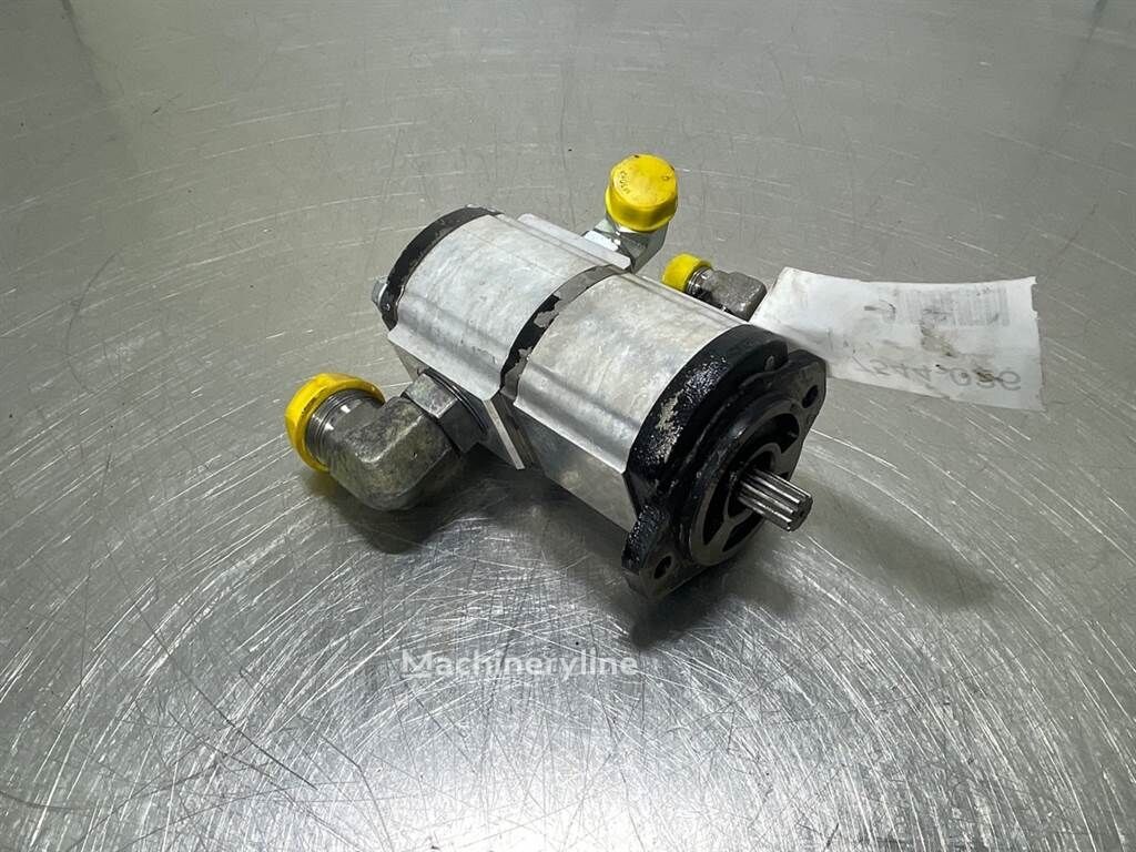 Hyundai HL757-7A-31LD-40500-Fan & brake pump hidraulična pumpa za prednjeg utovarivača