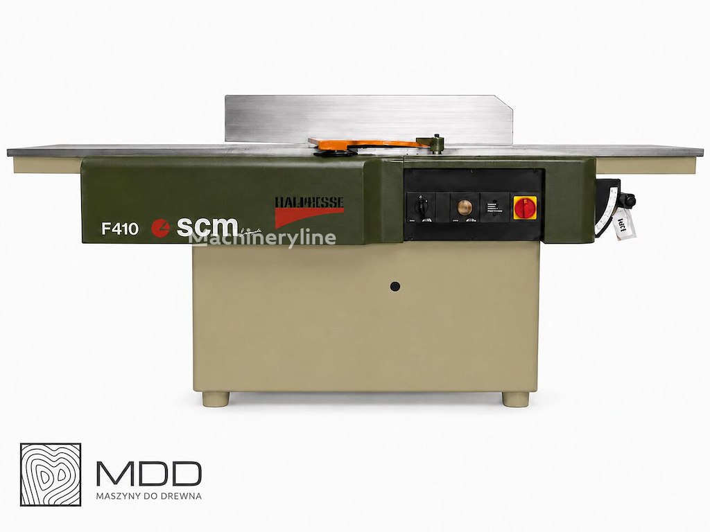 SCM F410 mašina za oblačenje