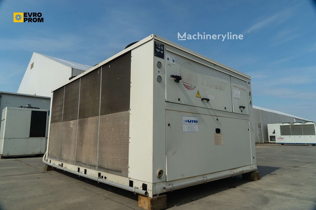 Trane ECGAN600 161 KW rashladni uređaj