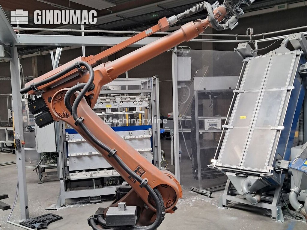 KUKA KR 30L16-2 industrijski robot