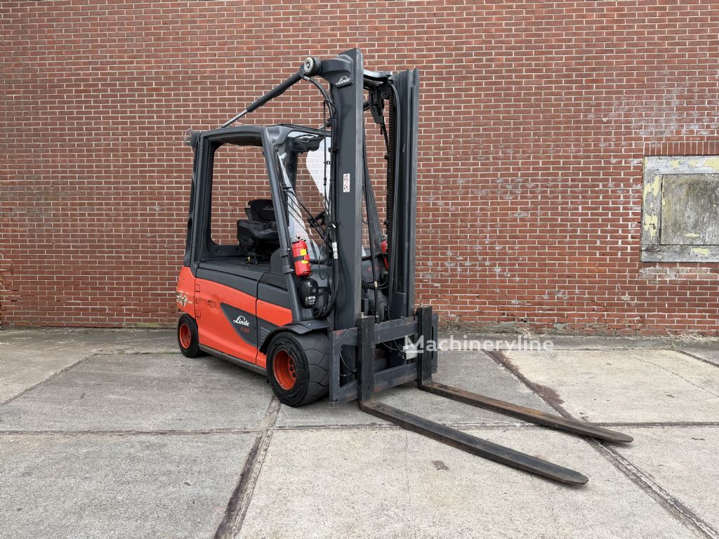 Linde E35L-01 električni viljuškar