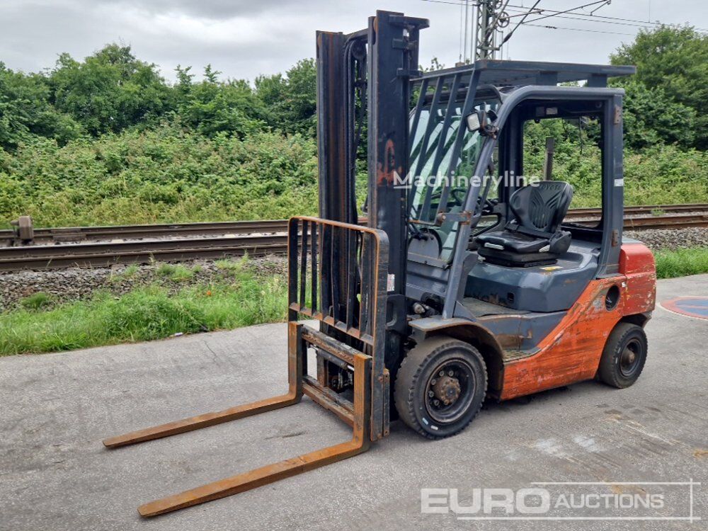 Prodaje se Toyota 02-8FDF25 dizel viljuškar na aukciji