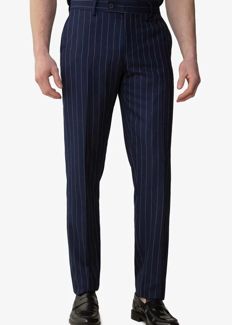 Teget pantalone na pruge
