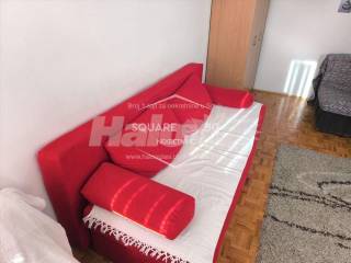Jednosoban stan Generala Ždanova, Paviljoni - Pariske komune - Ikarus, Beograd