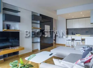 Izdavanje Stan - Beograd, Belvil