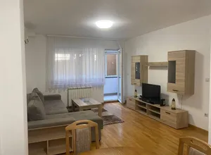 Izdavanje Stan - Beograd, Palilula: Rospi Ćuprija - Lešće