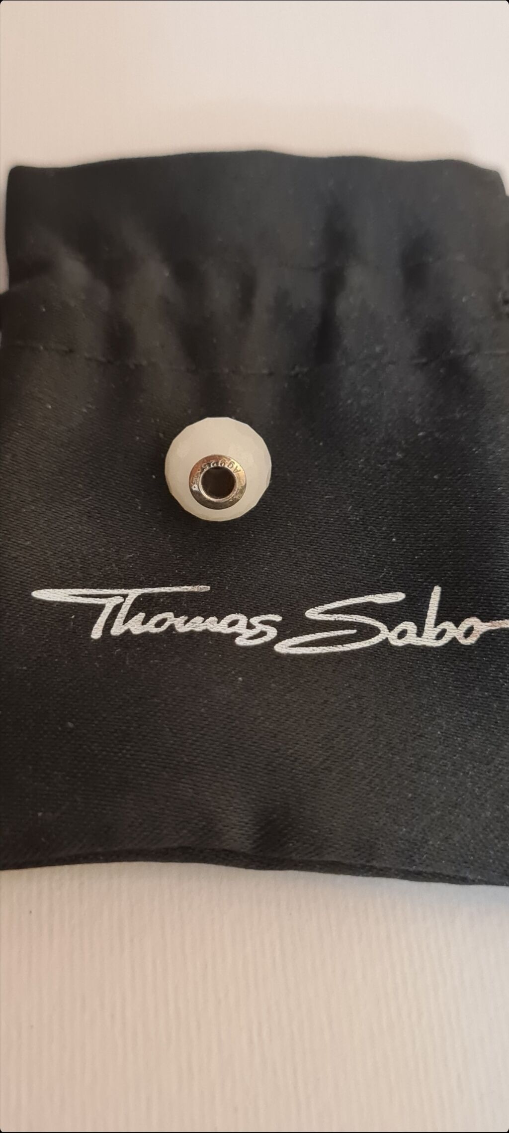 ▪︎Na prodaju original Thomas Sabo karma perla od belog žada sa srebrom