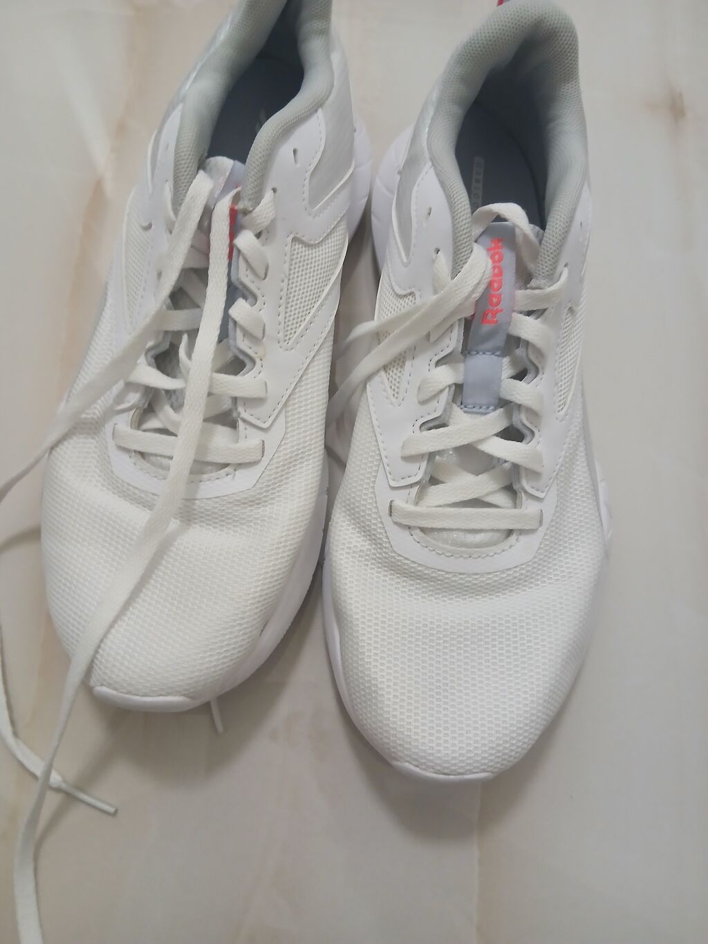 Reebok patike za trčanje/trening - Model: Reebok (logotip na jezičku