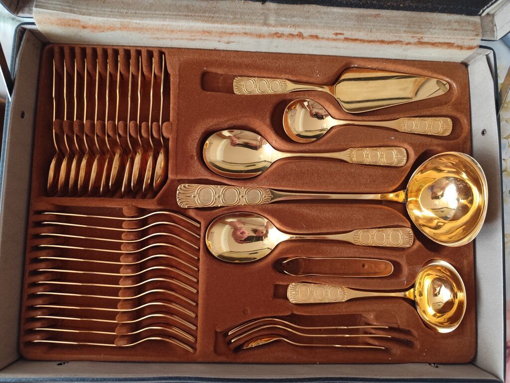 AMC Besteck “Gold 70 TLG Noblesse” – set escajga sa pozlatom 23/24