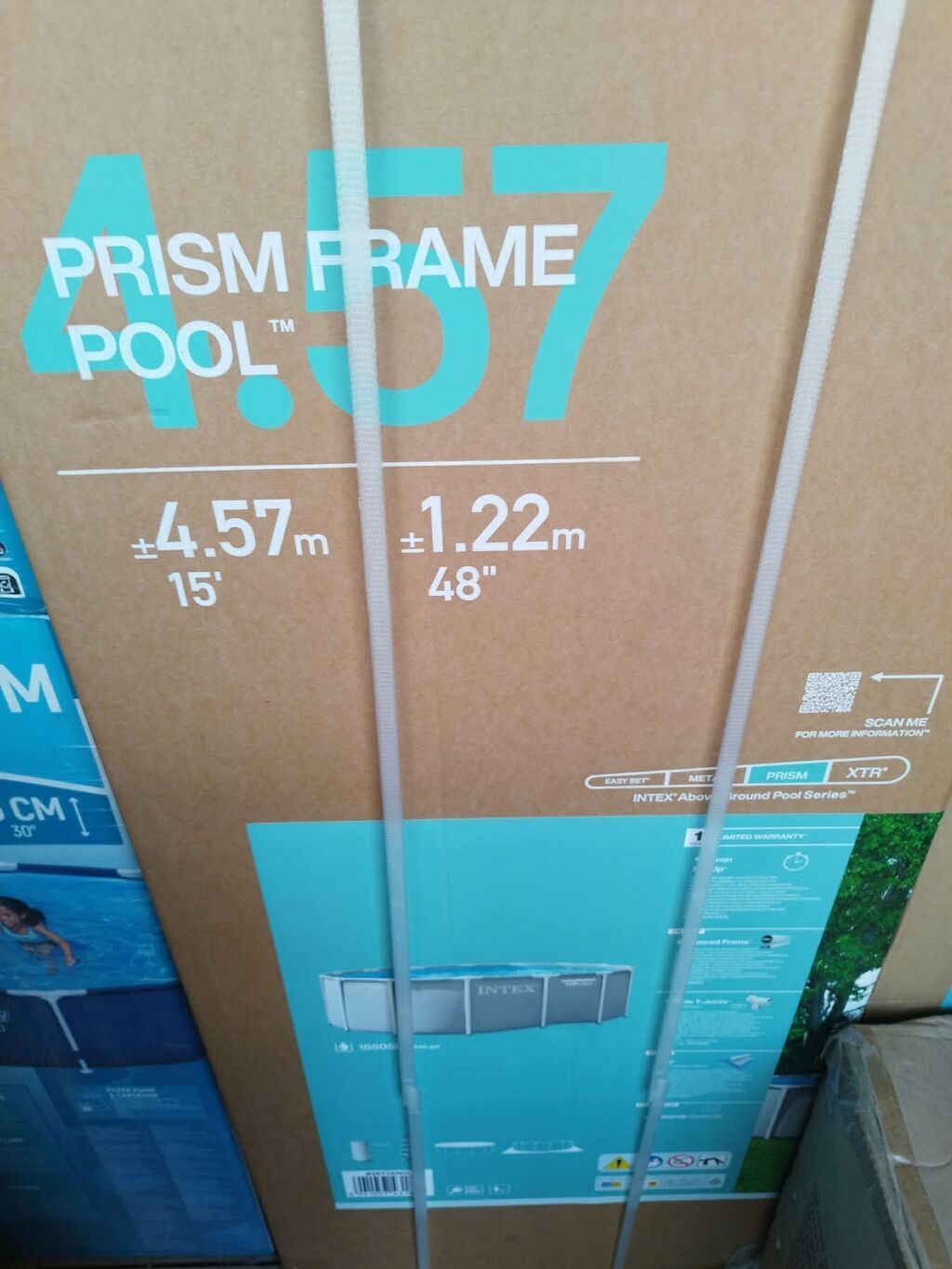 1 .22 metal sa full opremom, znači merdevine, pokrivač, podloga, pumpa