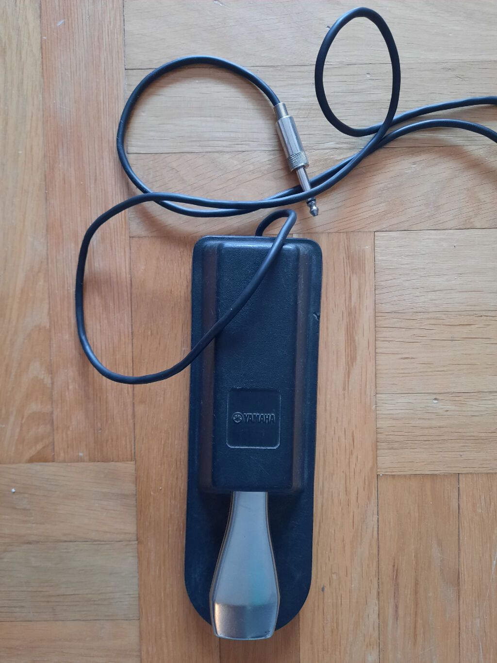 Yamaha Sustain pedala FC4A.Očuvana, ispravna, Stanje kao na slikama