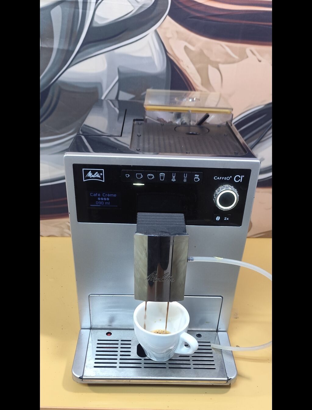 Melitta Caffeo CI – automatski aparat za kafu sa mlinom za zrna -