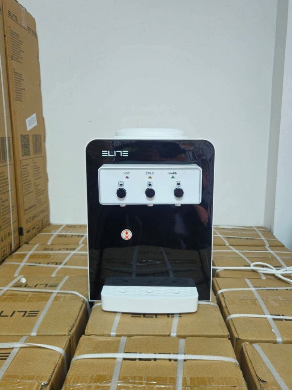 ELITE desktop aparat za vodu – trostruka temperatura - Dispenzer