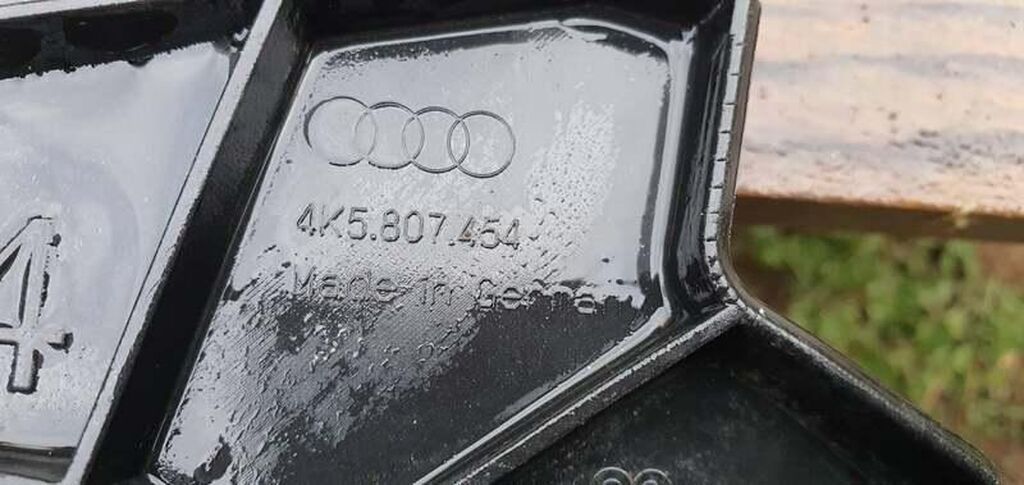 NOSAČ ZADNJEG BRANIKA ZA AUDI A6 | Audi a6 nosač branika c8 desni