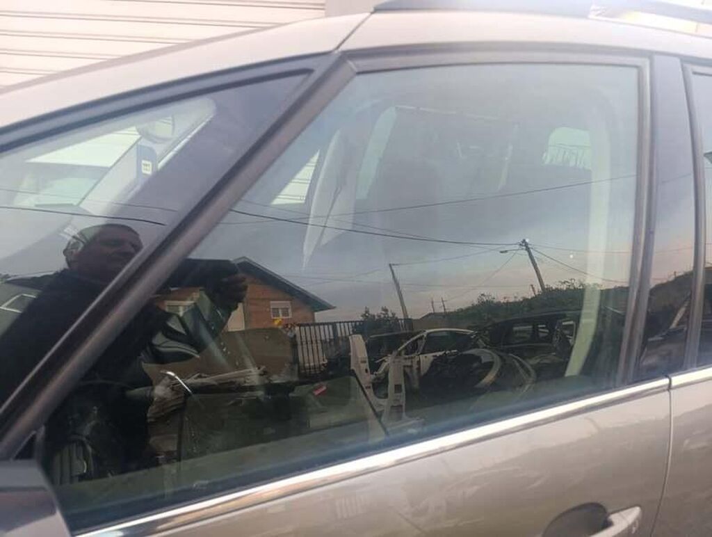 STAKLO LEVIH VRATA ZA CITROEN C4 GRAND PICASSO, C4 PICASSO OD 2006. DO