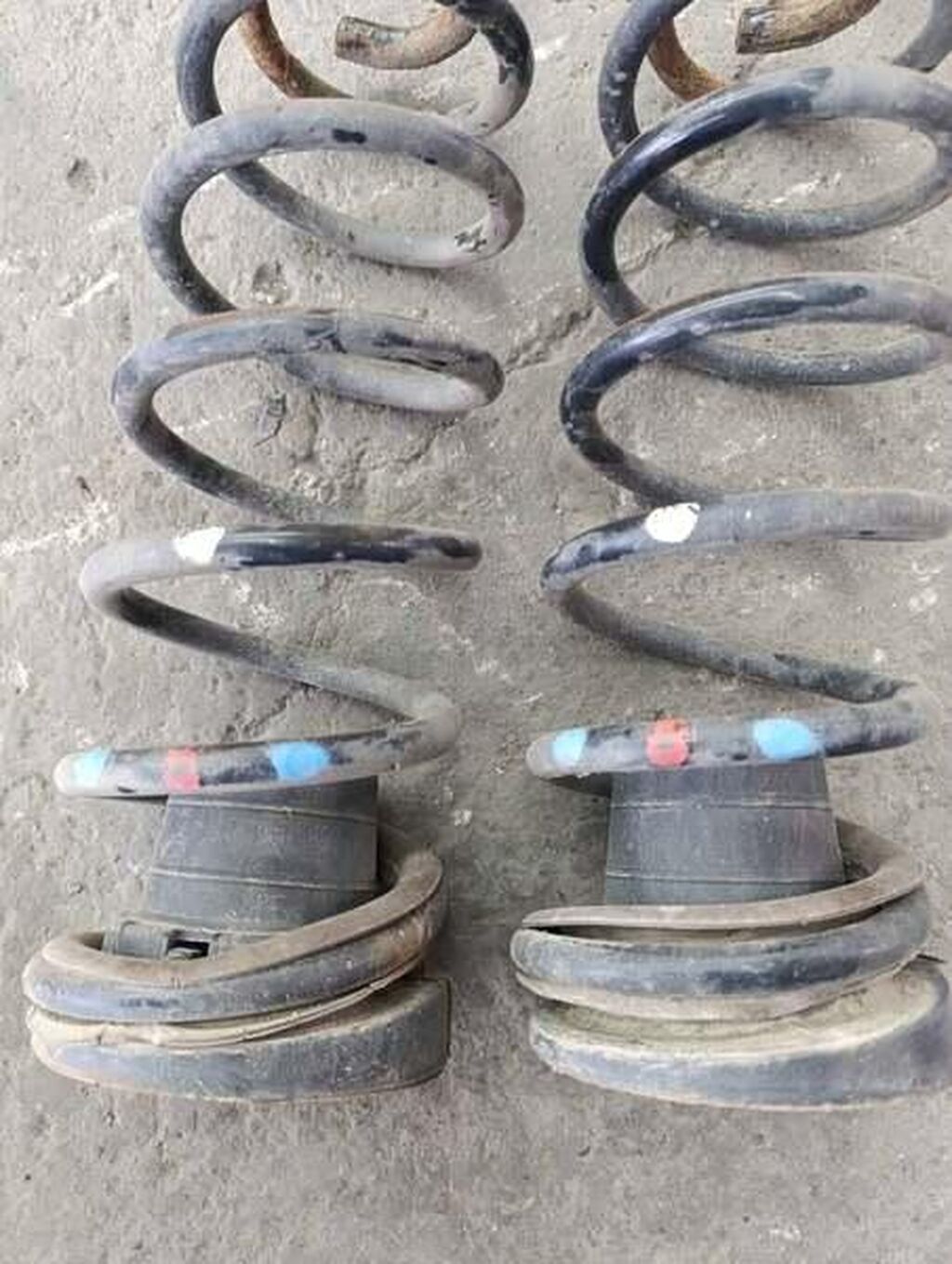 ZADNJE OPRUGE ZA CITROEN C4 GRAND PICASSO, C4 PICASSO OD 2006. DO