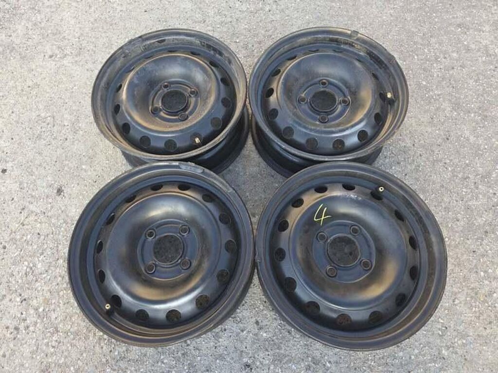 ČELIČNE FELNE 14 4 X 108 | R14 4x108 5,5j et24 Set - 40e fix