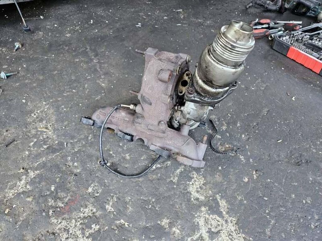 TURBINA 143KS ZA AUDI A4 | Turbina 2.0tdi 143ks Audi A4 B8