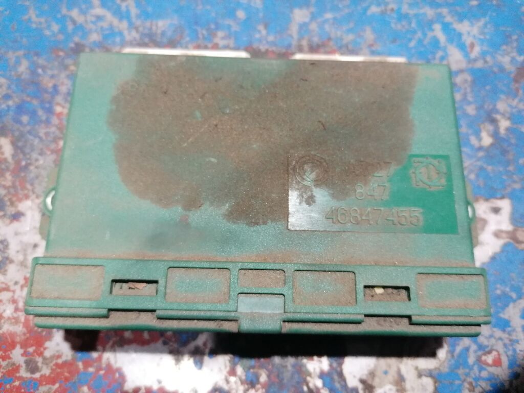 Modul centralni – Fiat Multipla - OEM oznaka na kućištu: 46847455
