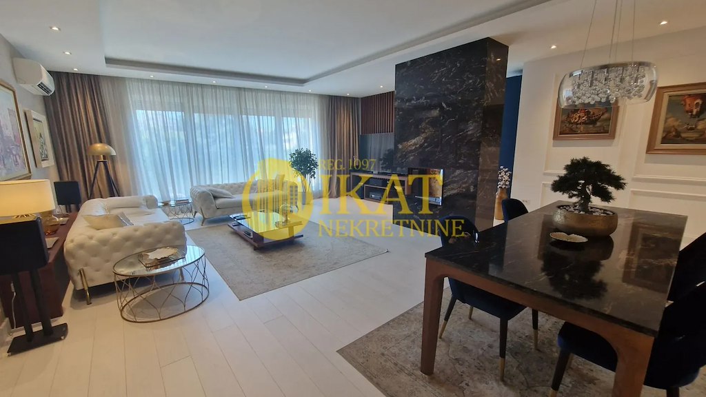Prodaja, dvosoban stan, 124m², Savski Venac, Beograd