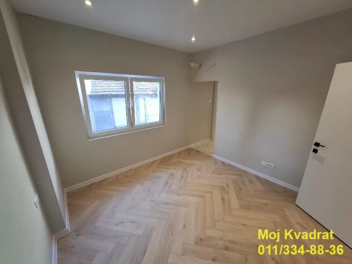 Prodaja, dvosoban stan, 44m², Zemun Gornji Grad, Zemun Sve Podlokacije