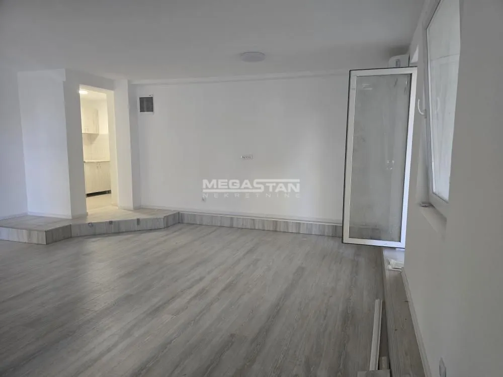 Prodaja, četvorosoban stan, 114m², Čukarica, Beograd