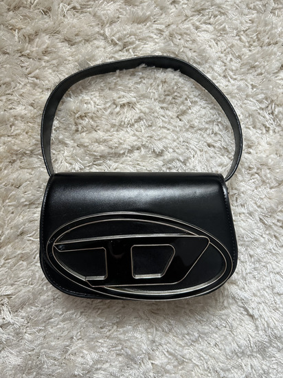 Diesel torbica crna