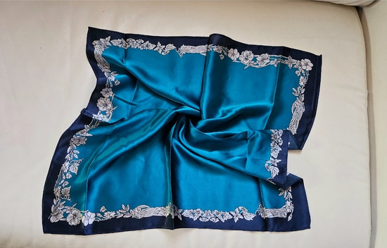 Floral tirkiz blue svilena marama, novo