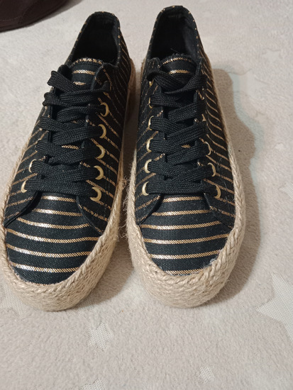 Zenske patike-espadrile nove