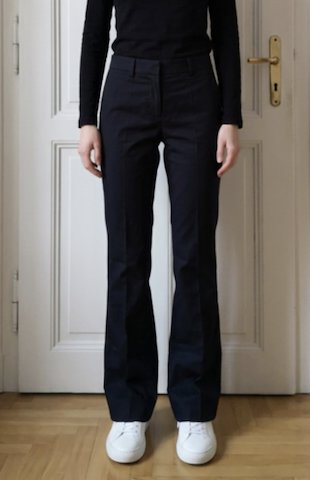 Prada pantalone zvonarice ORIGINAL NOVO