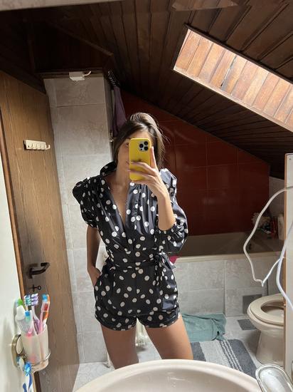 Zara kombinezon