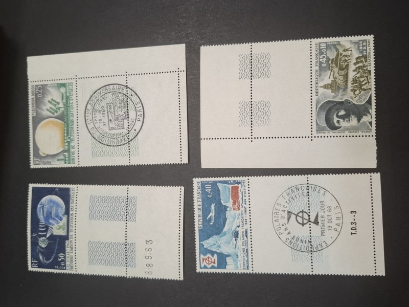 Francuska lot 3 ** sa tabom