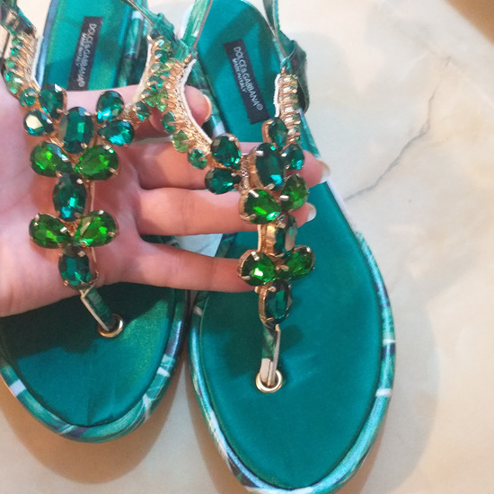 Dolce & Gabbana sa kamenčićima 40/25,5-NOVO