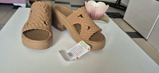 Nove crocs papuce