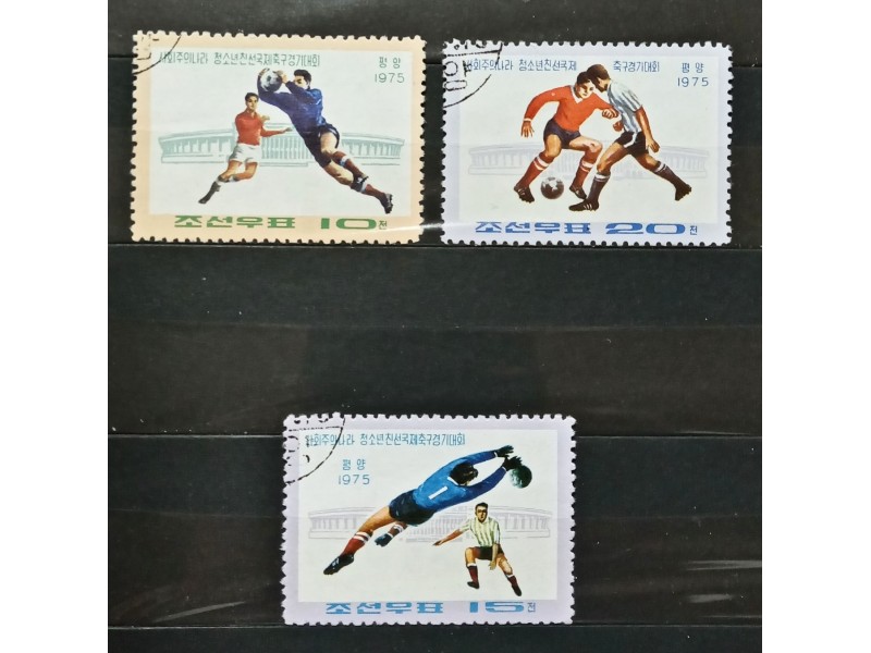 SEVERNA KOREJA 1975 - FUDBAL