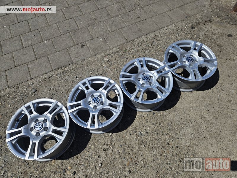 AluFelne 15Coli 5x100 Volkswagen Polo Golf4 Audi kao nove